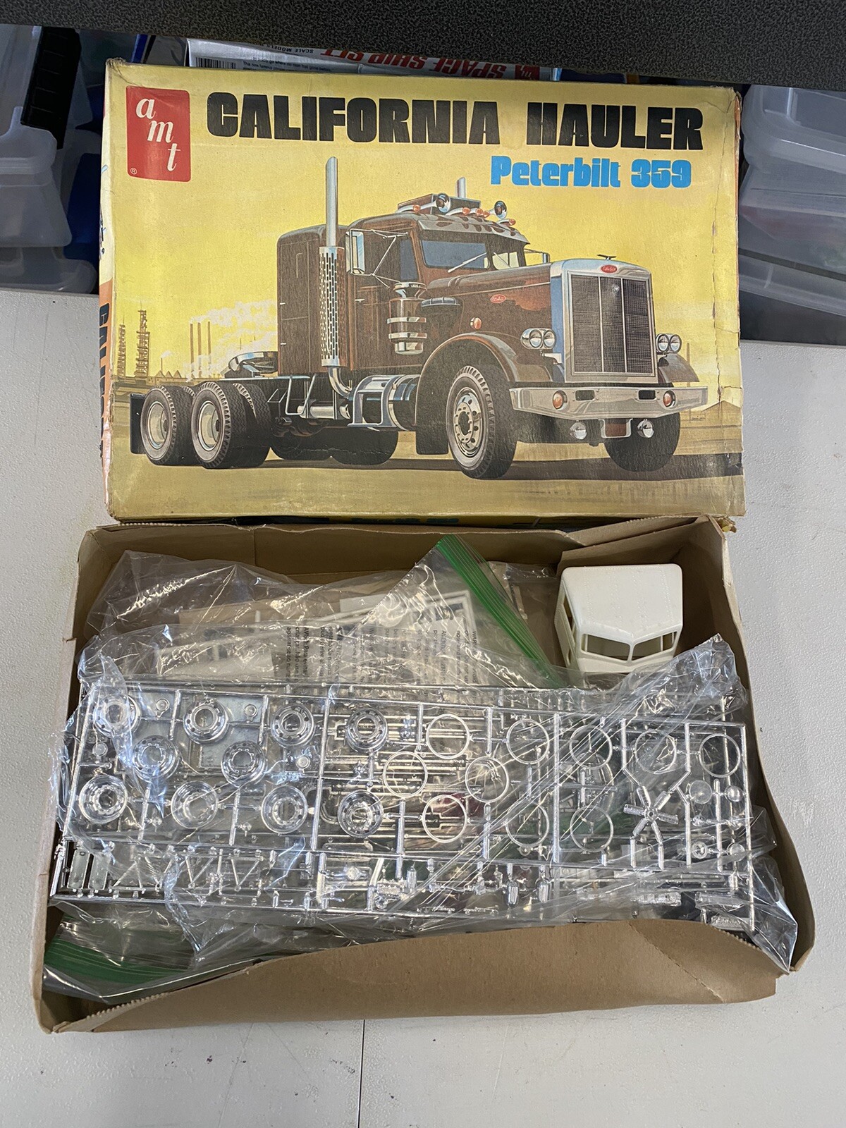 1/25 AMT T500 Peterbilt 359 1969 California Hauler Plus Built Junkyard ...