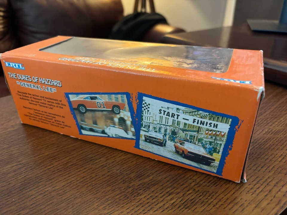 The Dukes Of Hazzard "General Lee" ERTL 7967 In box. 1:25 36881079675| eBay