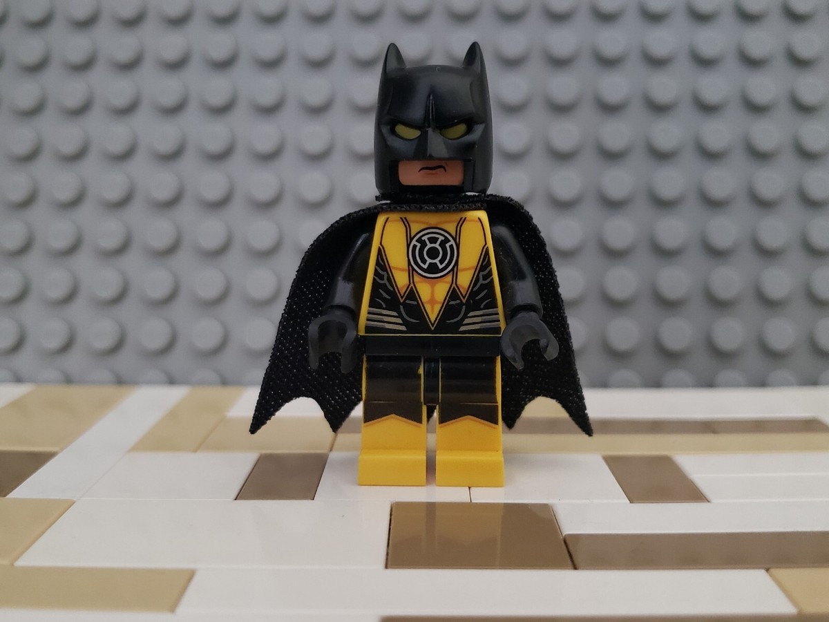 Lego Batman 3 Yellow Lantern
