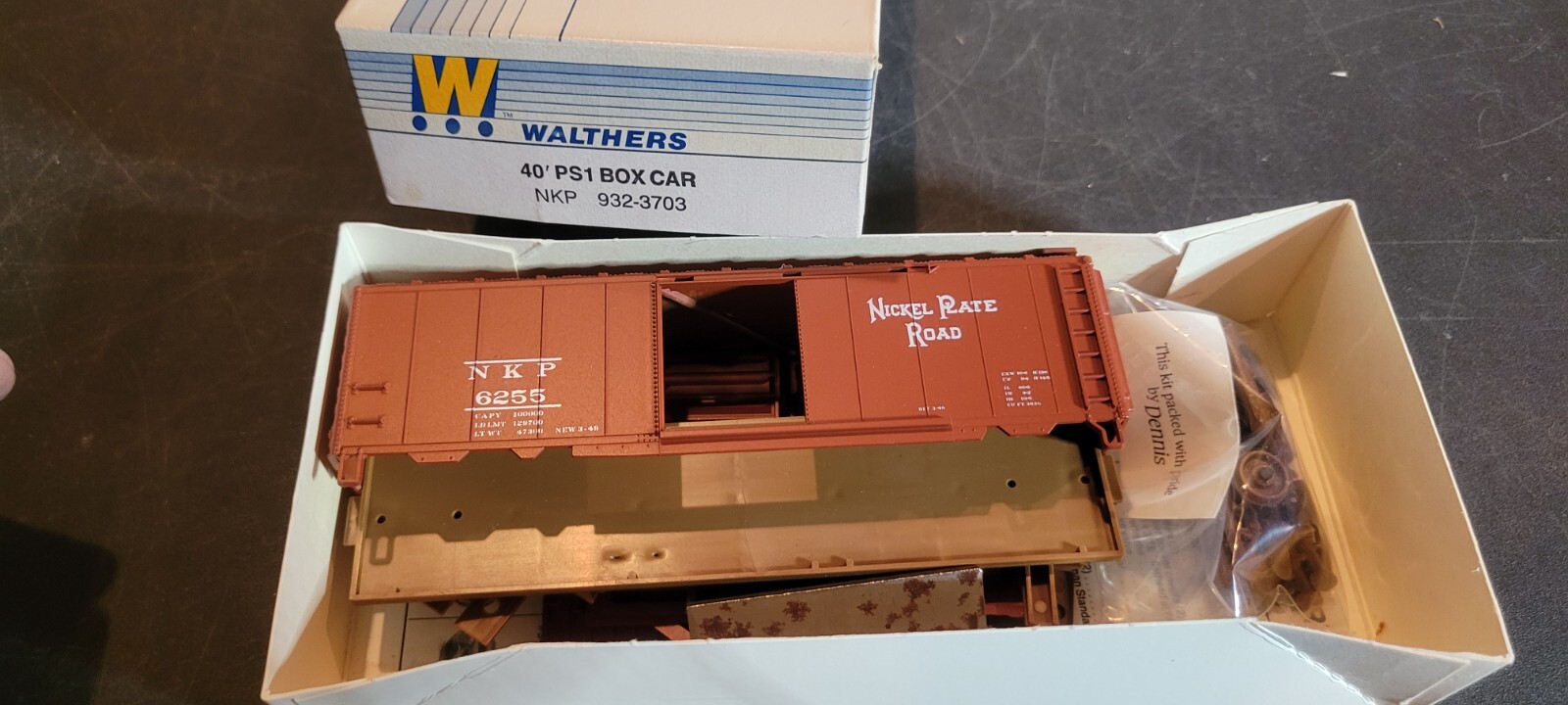 HO TRAIN KIT WALTHERS 40' PS1 BOXCAR NP 932-3703 NKP 6255 | eBay