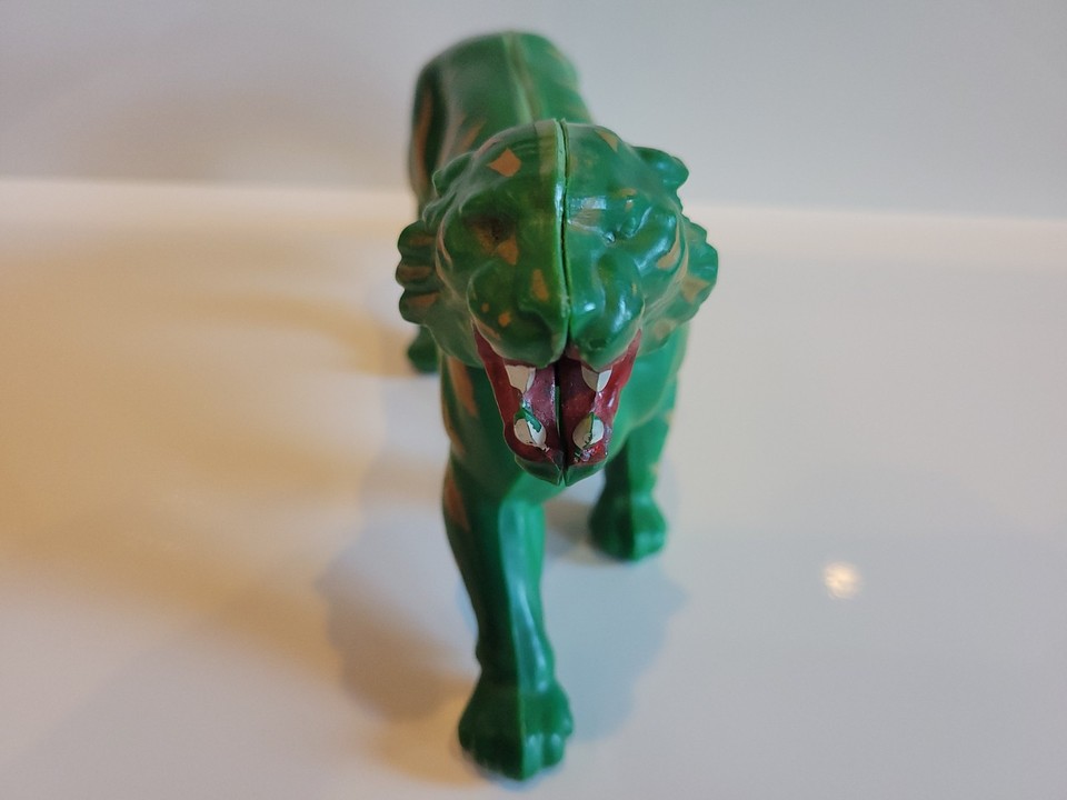 Masters of the Universe - Yugo Battle Cat Cringer - MotU Vintage ...