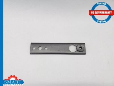 Saturn Sky Pontiac Solstice Intercooler Pipe Bracket Front Lower R or L ...