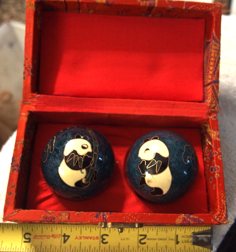 2 Panda design Chinese Baoding Exercise Stress Relief Meditation Balls ...