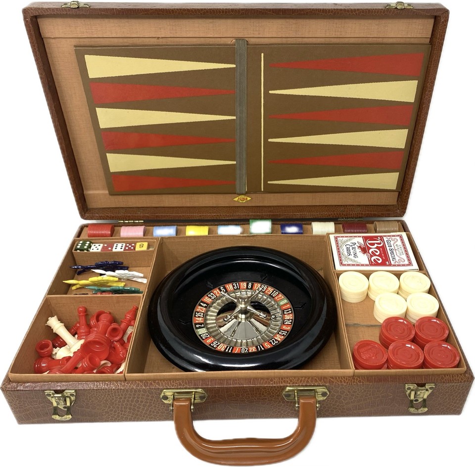 Vintage 1944 E.S. Lowe Casino Game Case - Horse Race Chess Backgammon ...