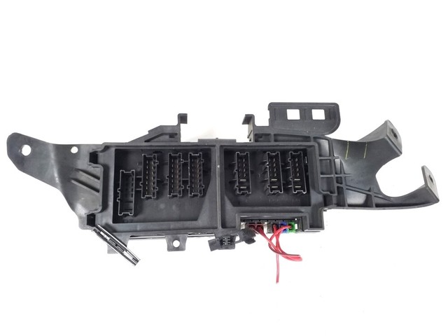 Mercedes-Benz Ml W164 Sicherungskasten Kofferraum A1645403372 online ...