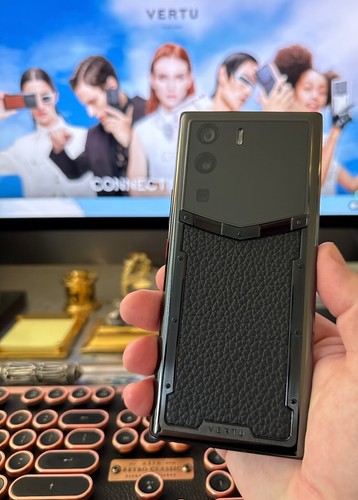 NEW META Vertu 2023 Model The Latest VERTU Luxury Phone Black Calf 6.67 ...