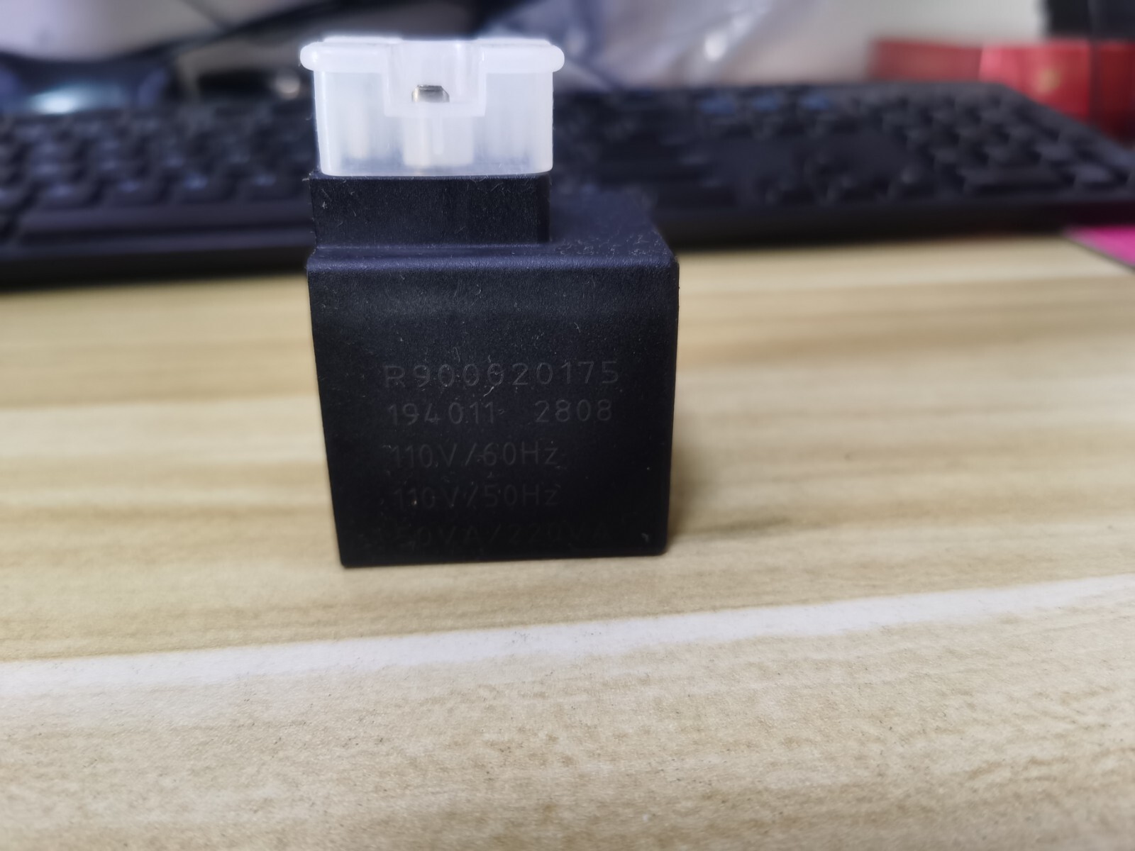 1PC New Rexroth R900020175 Solenoid Coil 110V Brand | eBay