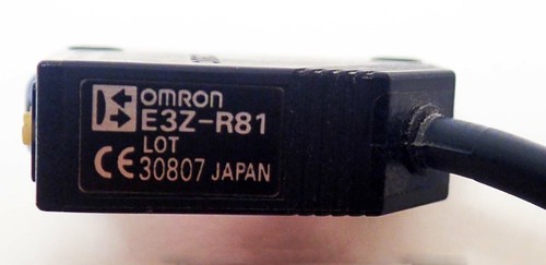 OMRON E3Z-R81 Photoelectric Switch Sensors Cable New Expedited Shipping ...