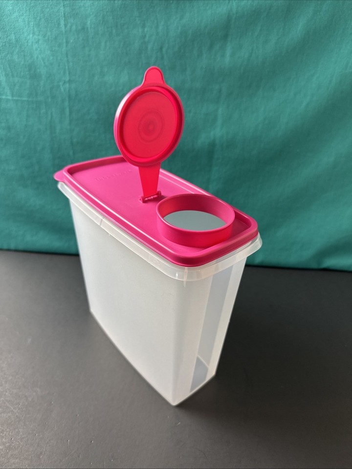 Tupperware Cereal Keeper Storer Pink 13 Cup Sheer With Pink Seal new ...