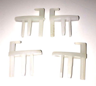 Seitz Flyscreen/ Blind End Clips 2 Pairs, 2 L/H and 2 R/H | eBay UK