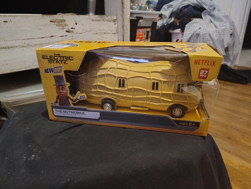 Remote Control "The Electric State Nutmobile from Netflix series ...