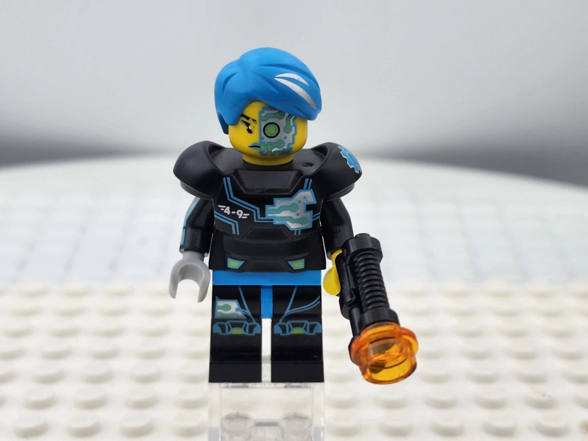 Lego Cyborg Minifigure