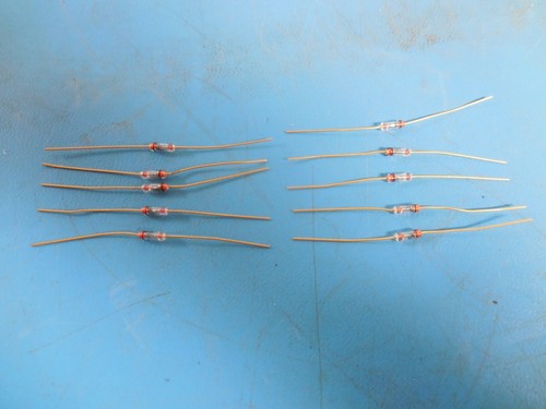 Motorola 1N989 Diode Zener Single 150V 20% 500mW 2-Pin DO-35 Gold (Lot ...