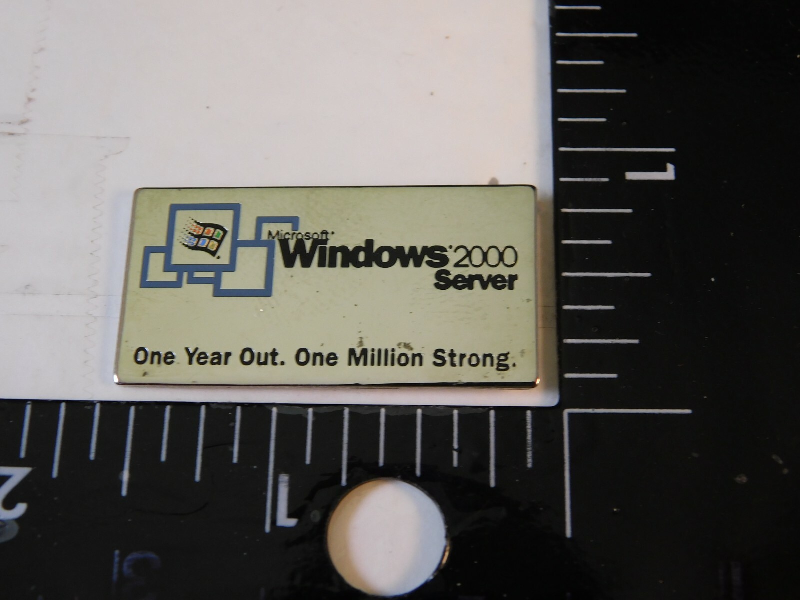Windows 2000 Server Wallpaper