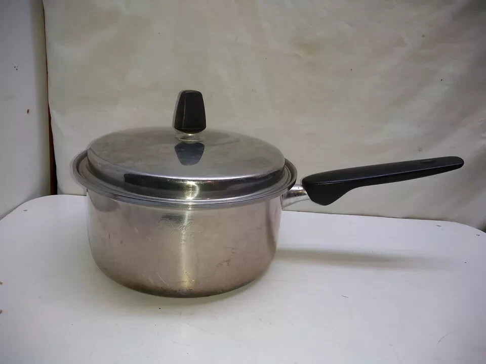 Regal Ware Cookware 3 Qt Saucepan West Bend Multi-Ply Stainless Frying ...