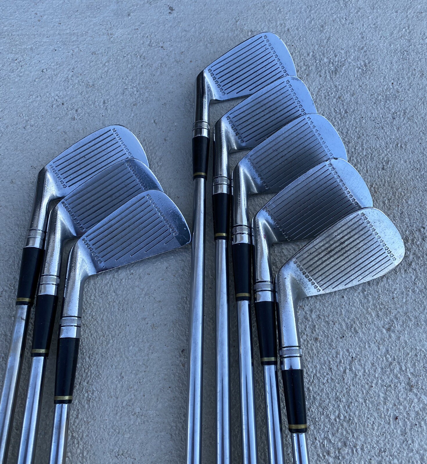 Wilson Sam Snead Signature 3-PW Iron Set -Mens RH Golf Clubs Regular ...