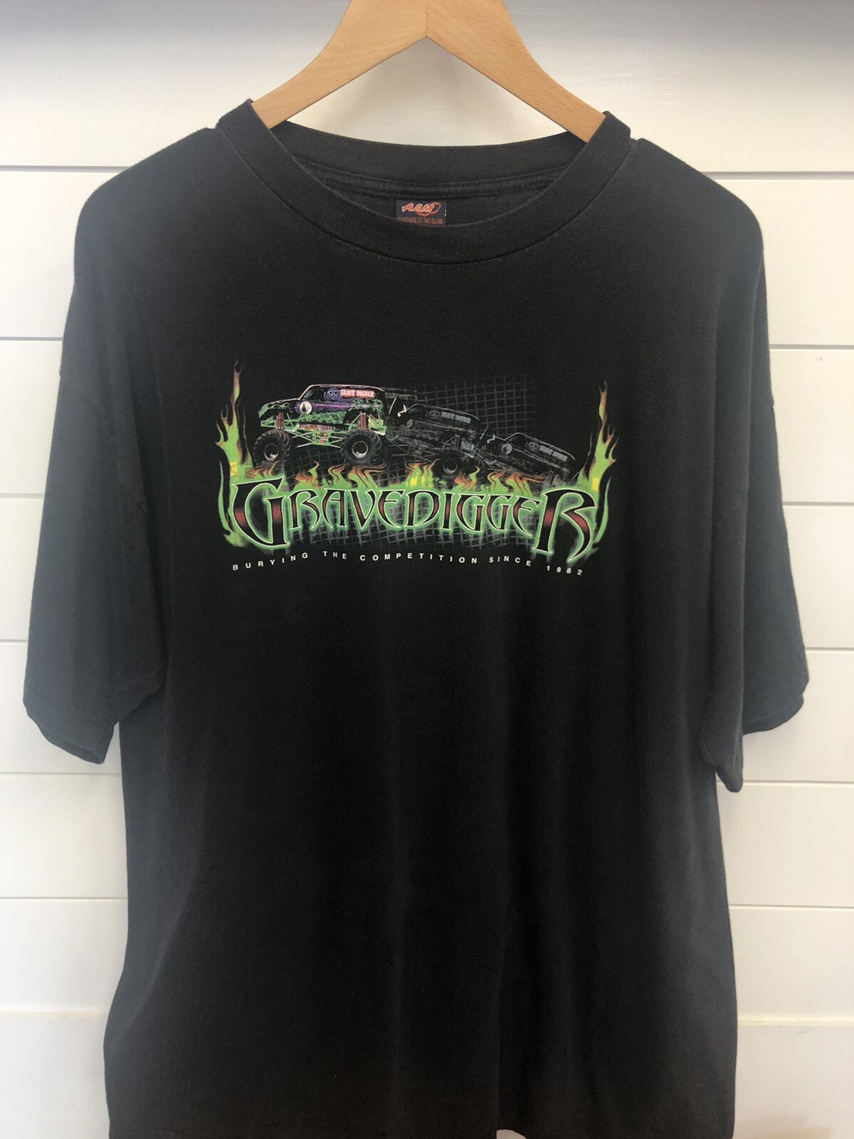 Vintage 2002 Gravedigger- Burying The Competition Sin… - Gem