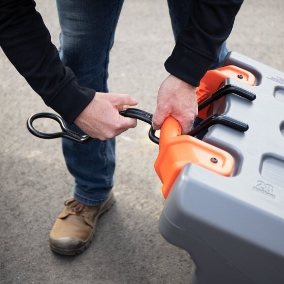 Camco Rhino 28-Gallon Portable Camper/RV Tote Tank with Hose and ...