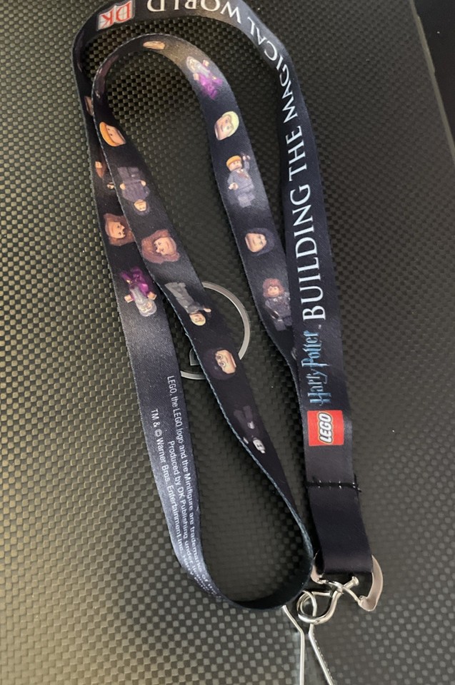 DK Comic Con Harry Potter VIP Lanyard Lego Building the Magical World ...