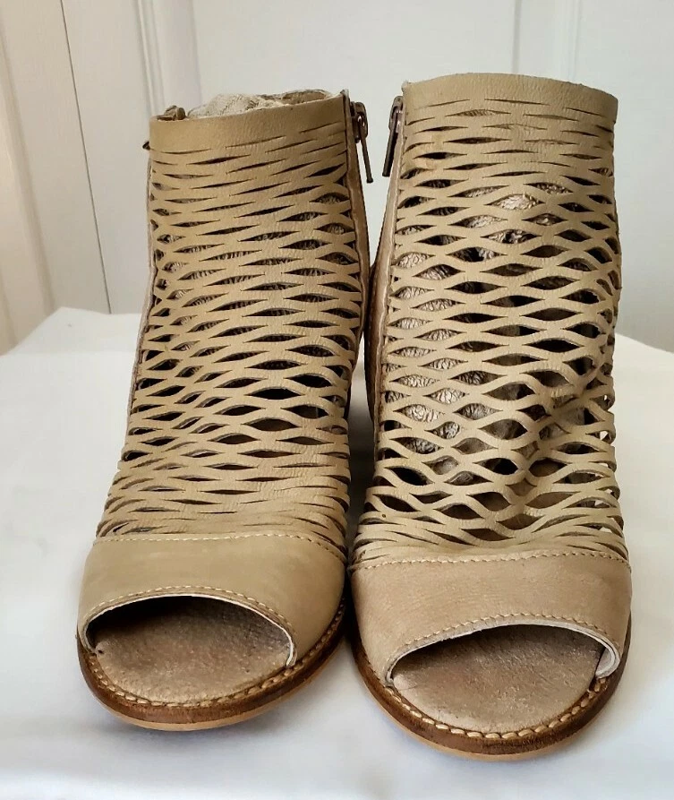 Tan Diba Sandals Shop | innoem.eng.psu.ac.th