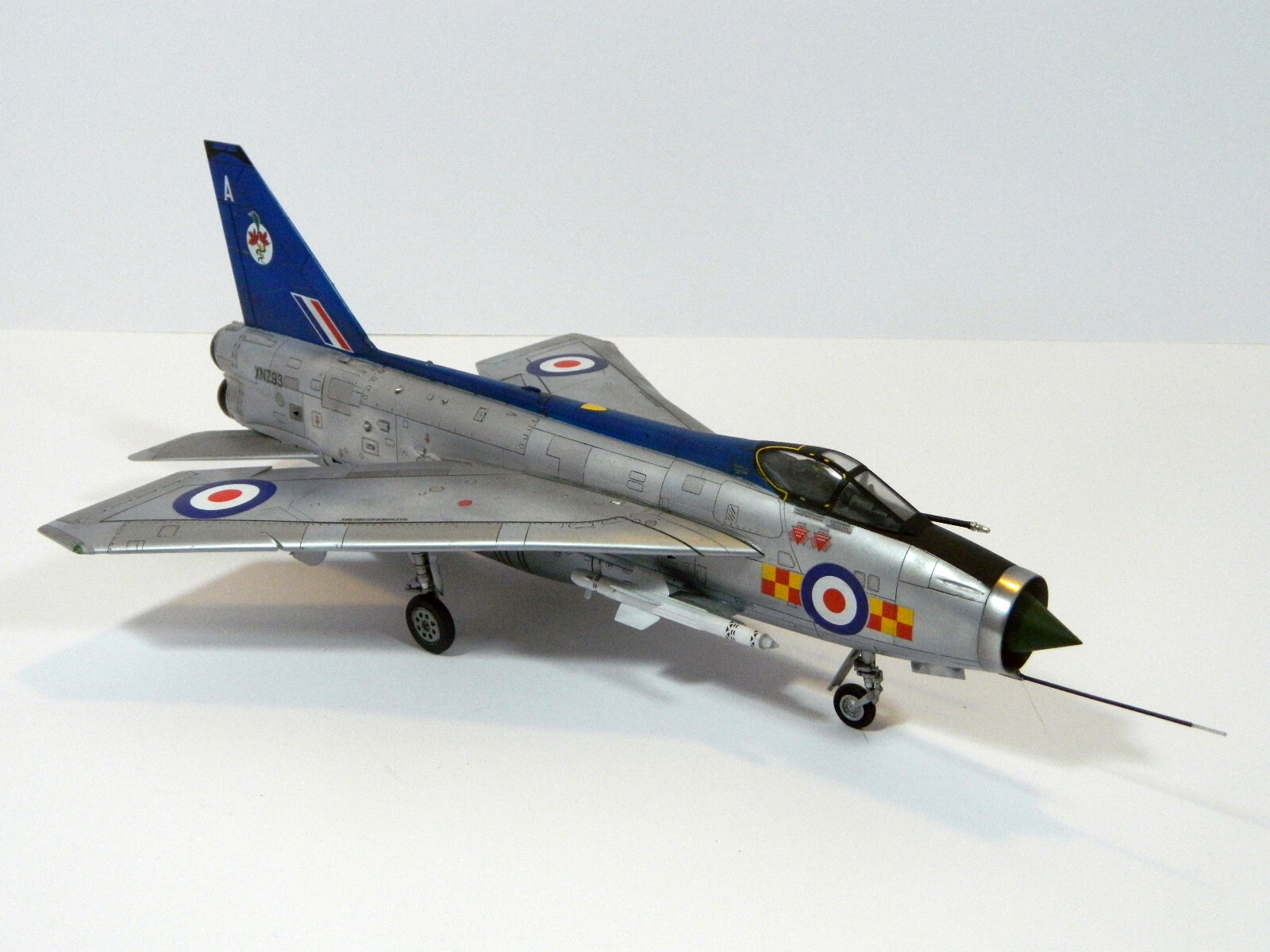 1/48 English Electric Lightning - scale model professionally built to ...