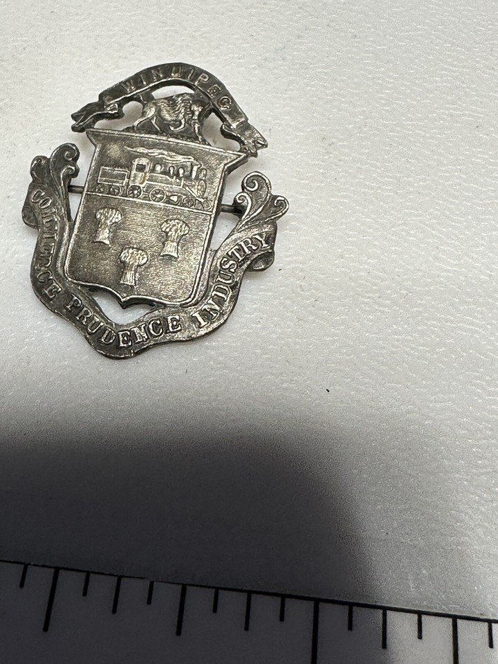 Vintage Winnipeg Coat Of Arms Train Steam Engine Locomotive Pin Pinback ...