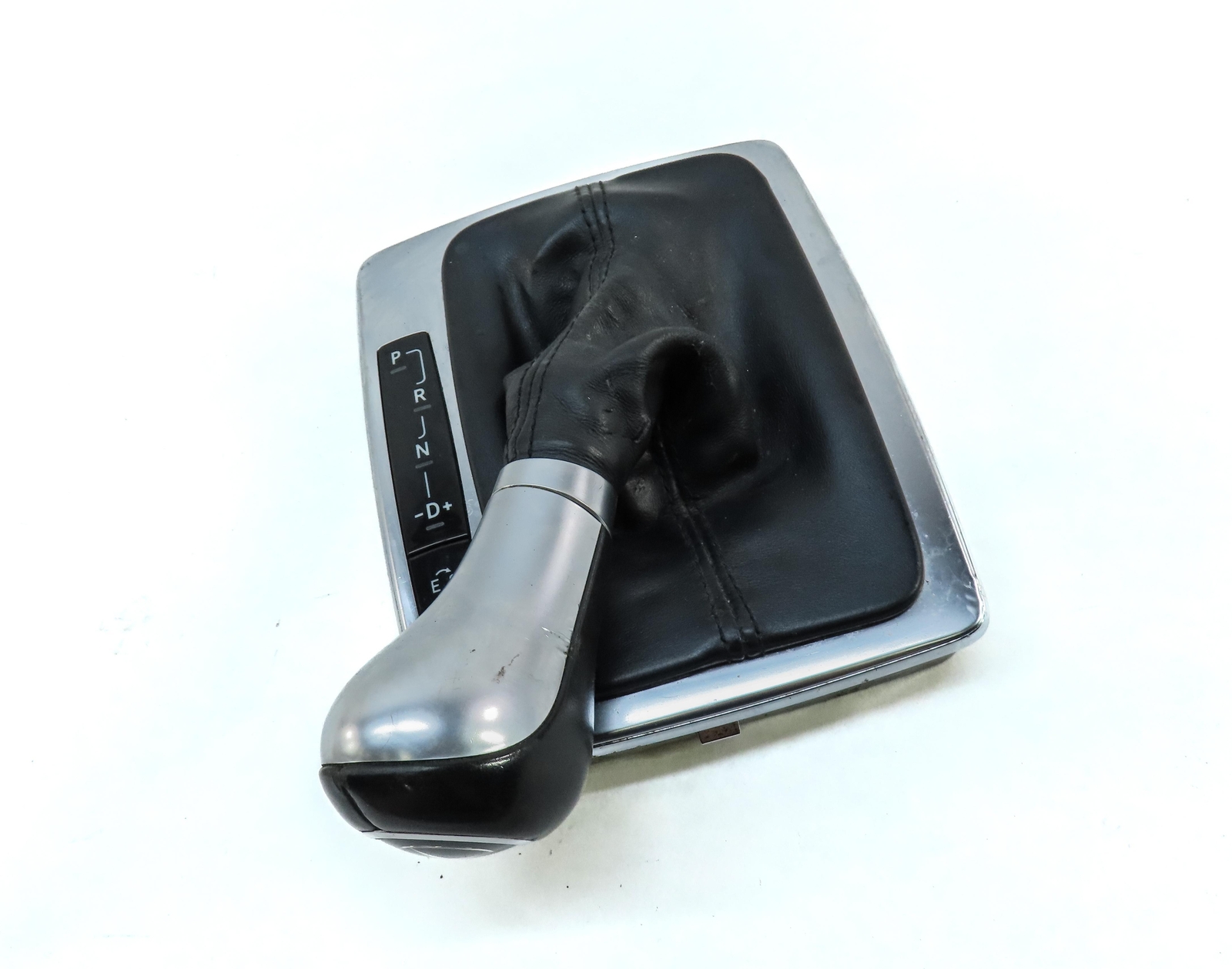 2012 MERCEDES C-CLASS (W204) AUTO AUTOMATIC SHIFTER SHIFT KNOB w/ TRIM ...