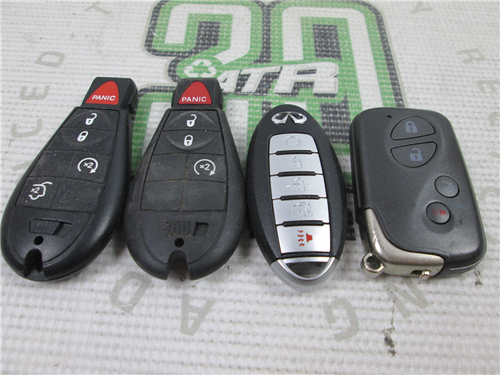 Various Mixed Model Smart Key Fobs - Cut Keys, Need Reprogramming Lot ...