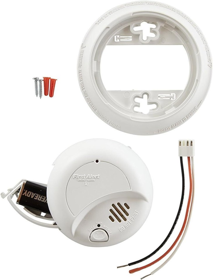 First Alert 9120B Smoke Detector Hardwired Alarm with Battery Backup 3 ...