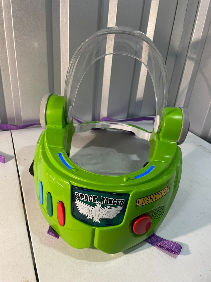 Disney Pixar Buzz Lightyear Space Ranger Talking Helmet Lights Sounds ...