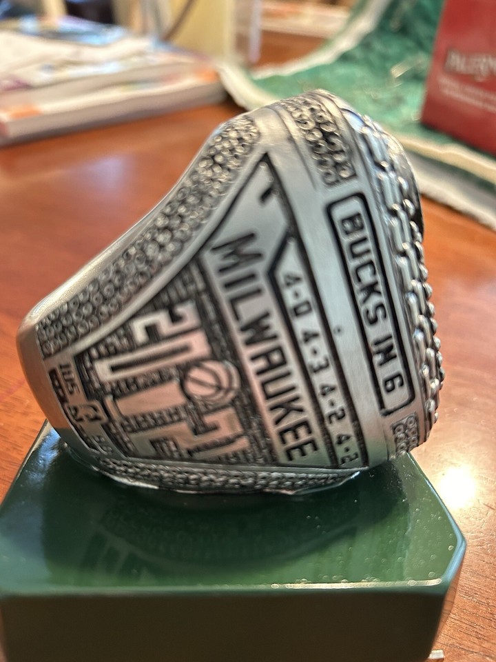 2021 Milwaukee Bucks Ltd Edition Championship Ring Replica Figurine 4x3 ...