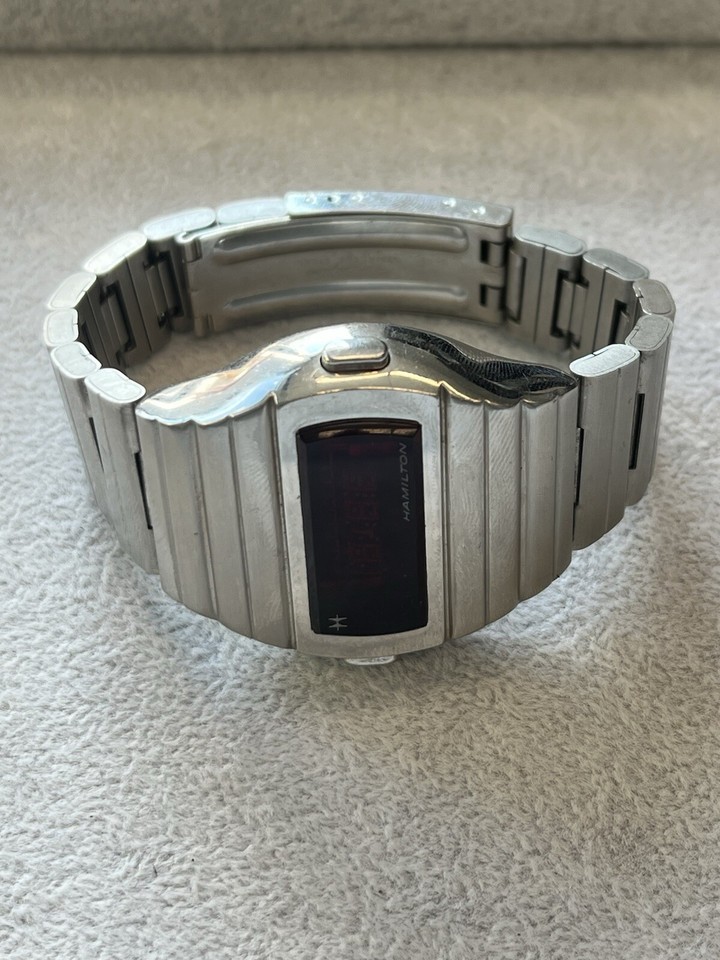 Hamilton QED Men's Red LED Watch 41mm w/ Bracelet - Pulsar P2 UNTESTED ...