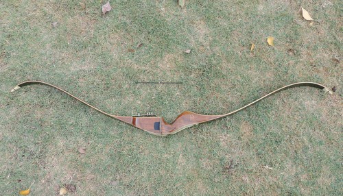 1967 Bear Kodiak Hunter Right Hand Recurve Bow with Flemish B55 string ...