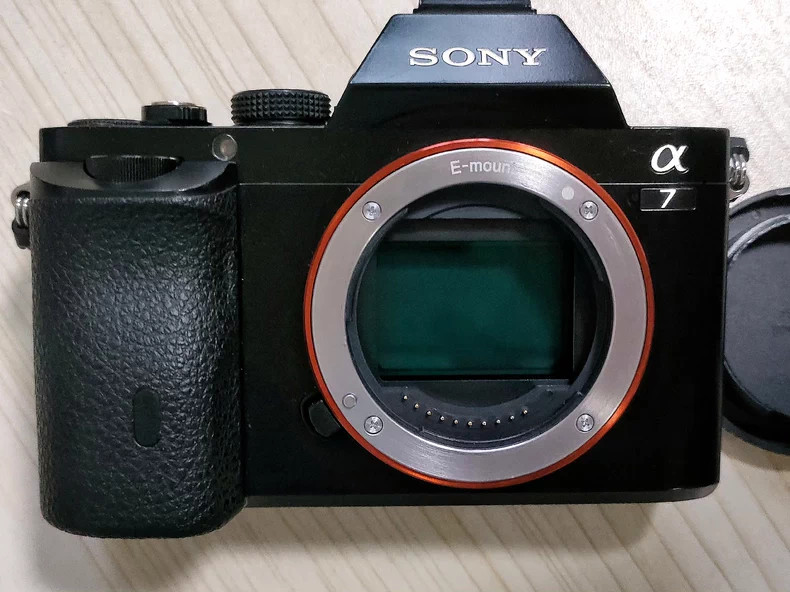 Sony Alpha a7 24.3 Megapixel ILCE-7 Wi-Fi NFC Mirrorless Digital Camera ...