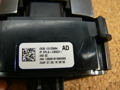 GENUINE LAND ROVER PARKING BRAKE SWITCH RANGE ROVER 13 RANGE SPORT 14 ...