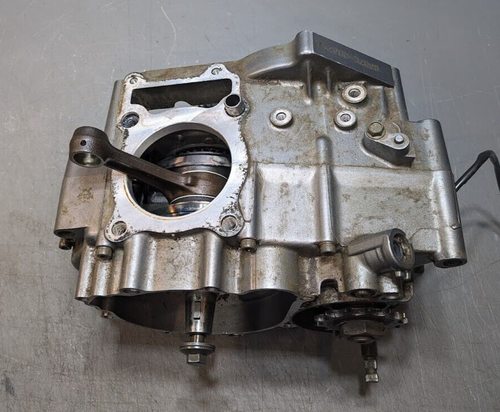 Yamaha TTR250 Engine Bottom end crankshaft transmission crankcase GOOD ...