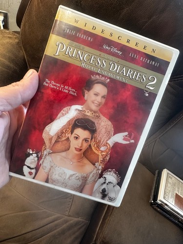 The Princess Diaries 2 - Royal Engagement (Widescreen Edition) - DVD ...
