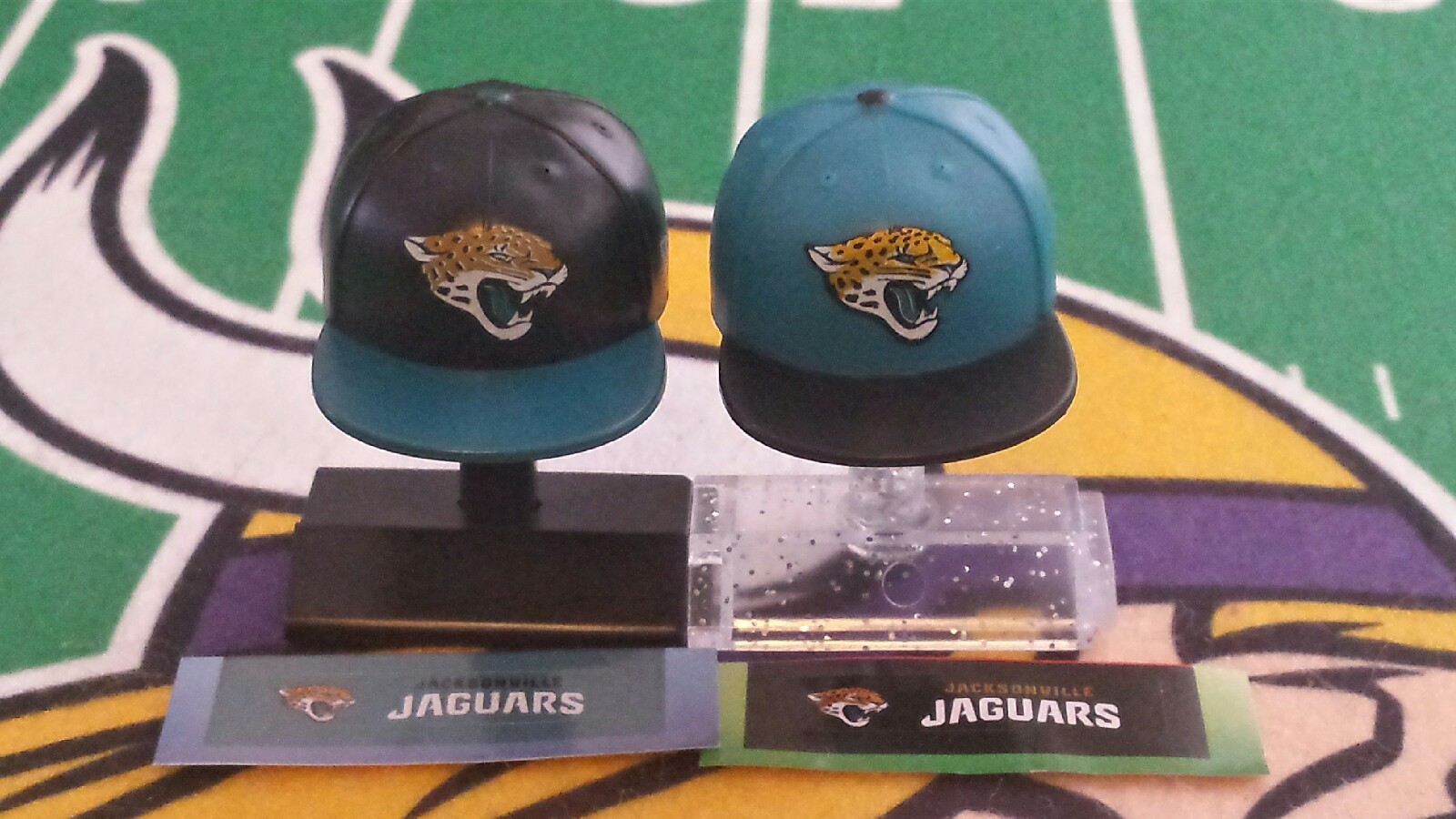 NFL Mad Lids Series 1&2 Jacksonville Jaguars 2-pk (2 caps/stands ...