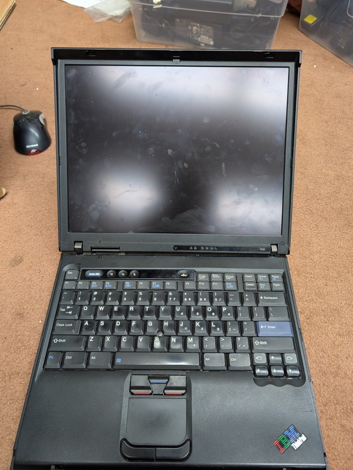 IBM ThinkPad R50 - Intel Pentium M 1.40 GHz - 512 MB RAM - 80 GB HDD ...