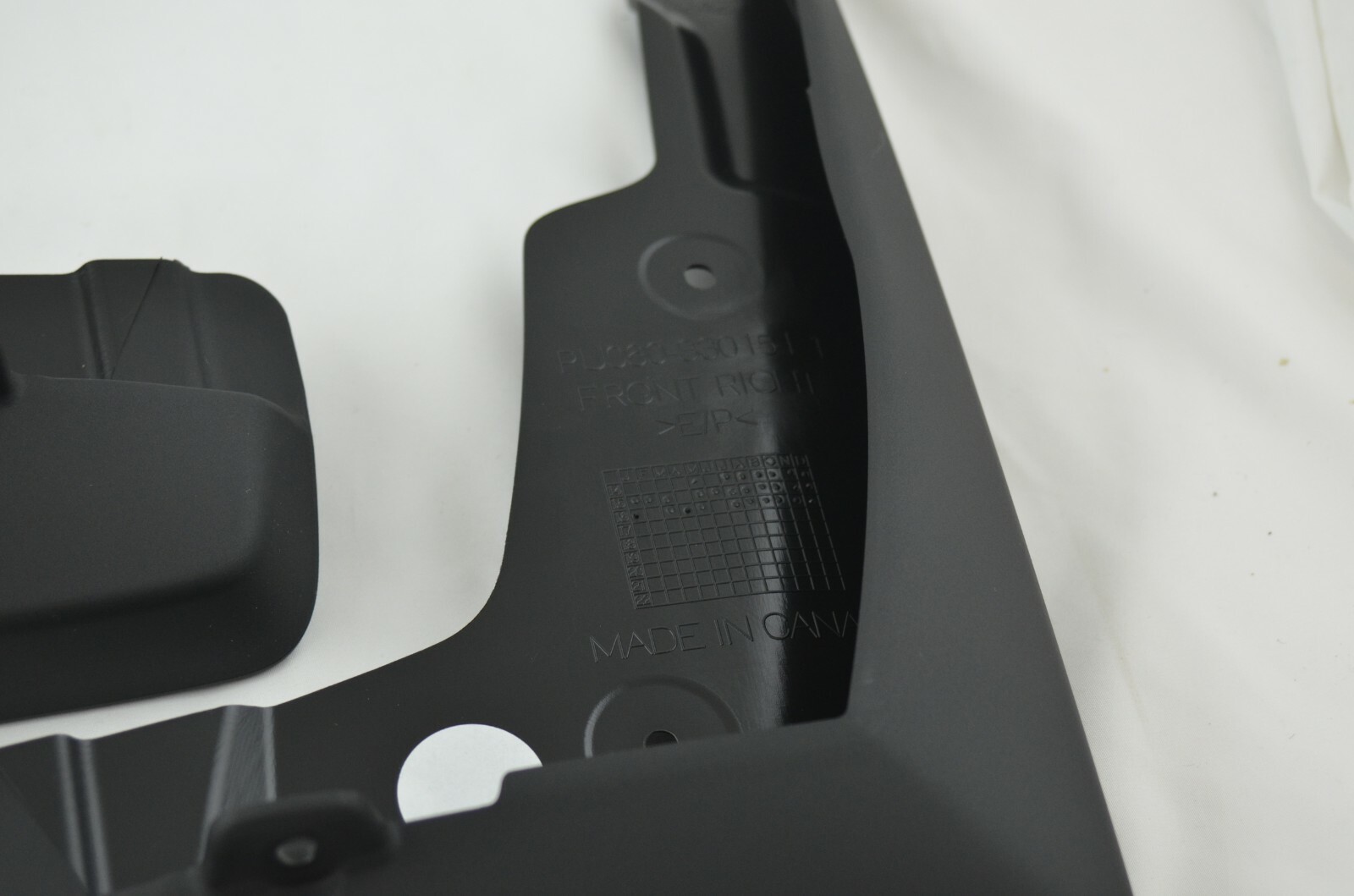 NEW Genuine OEM 15-17 Toyota Camry front mud guard set PU060-33015-F1 ...