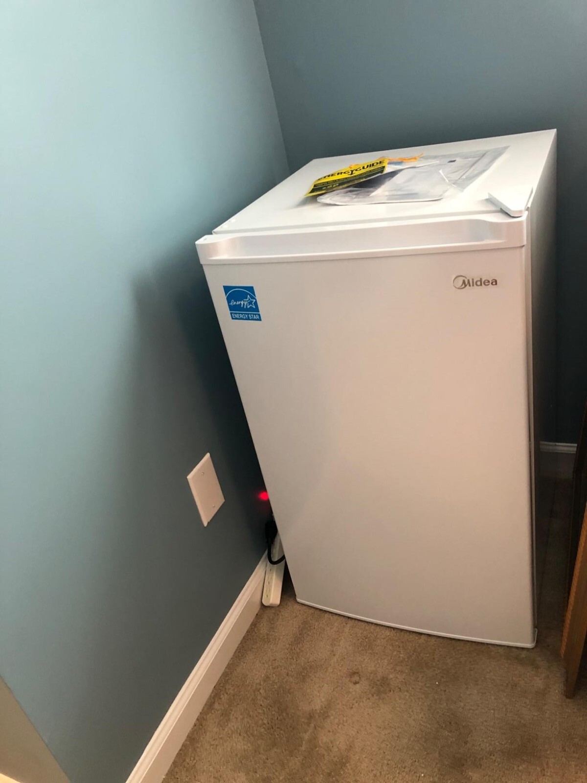 BRAND NEW IN BOX! FREEZER WHS-109FW1 Upright Freezer, 3.0 Cubic Feet ...