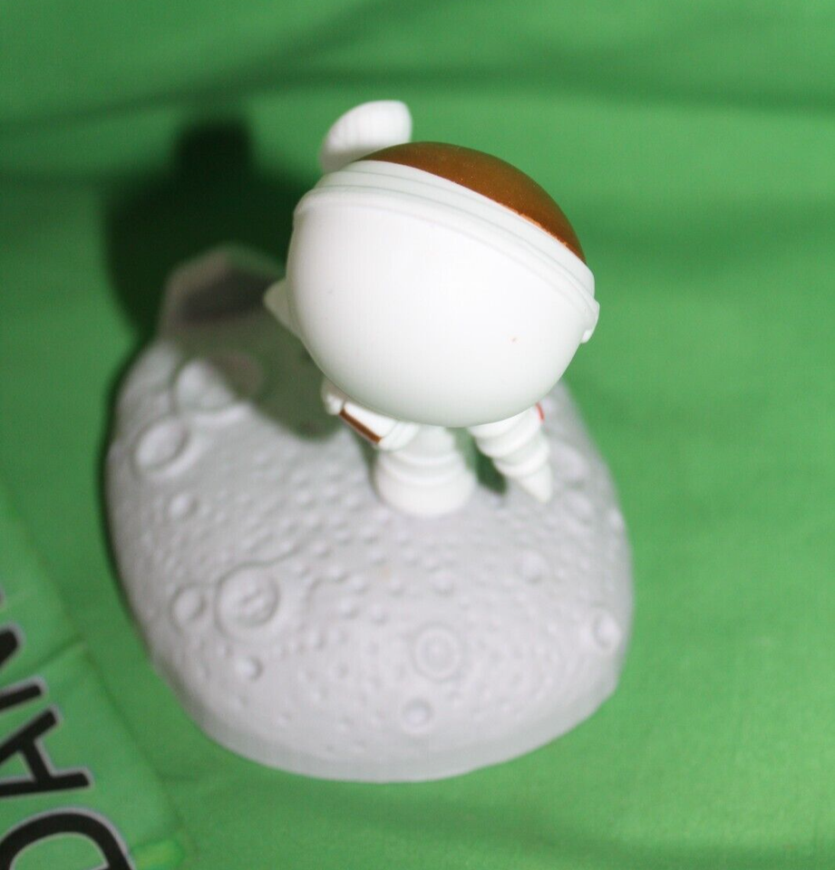 Moon Man Astronaut Cell Phone Holder Home Office Table Top Stand | eBay