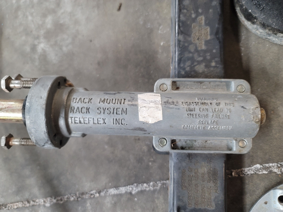 Teleflex Flat Rack Steering System Used With wheel 3950210 Outboard ...