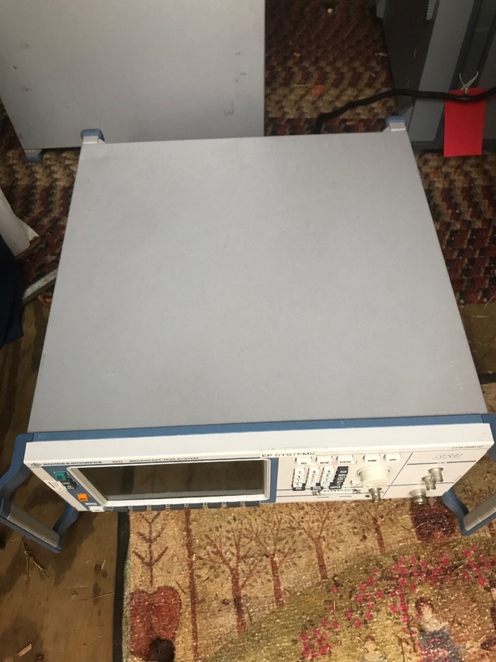 Rohde & Schwarz SFU Broadcast Test System 100 kHz 3 GHz Opt. B1, 3, 4 ...