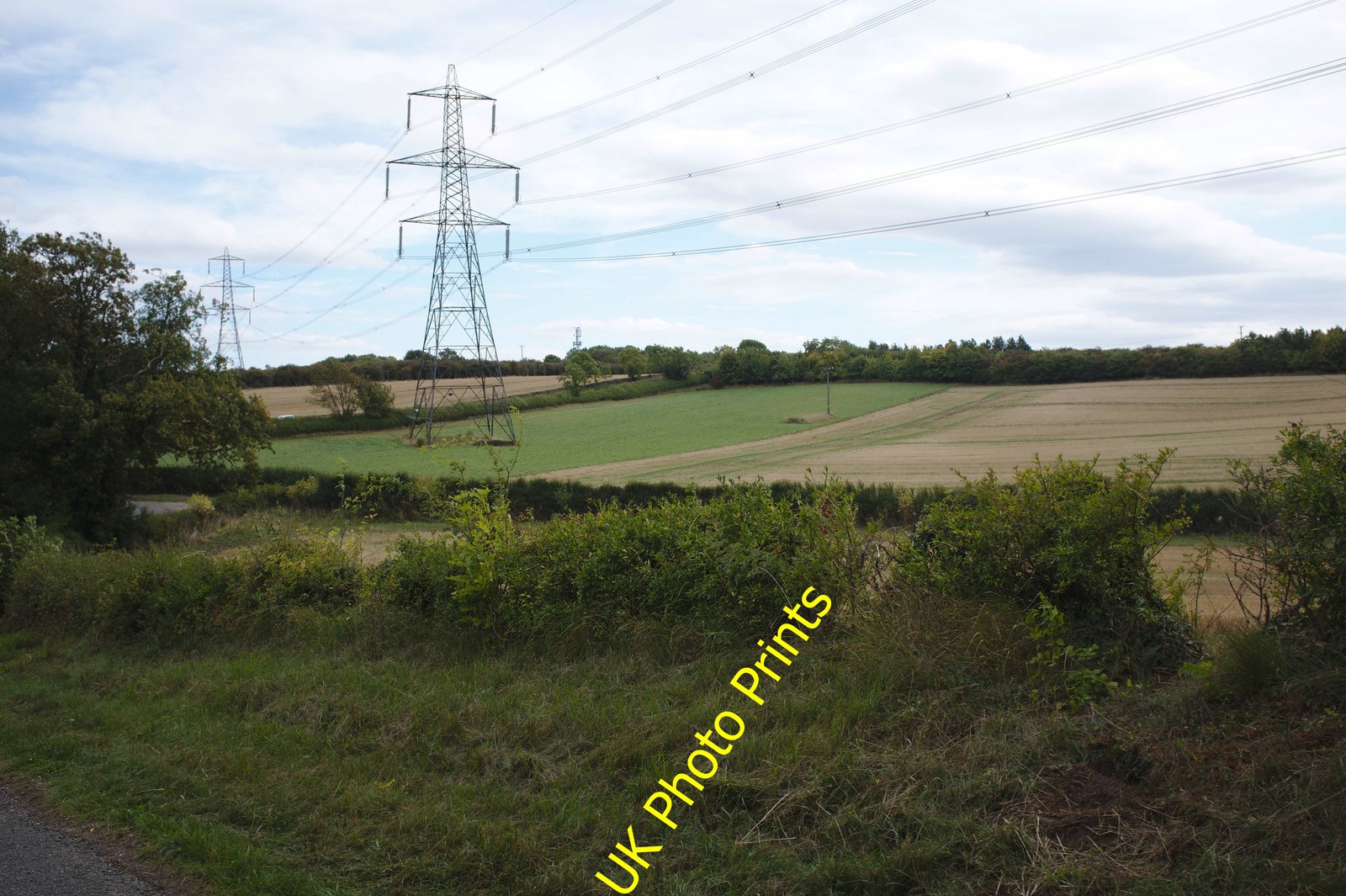 Photo A2 Pylon line Great Ponton This is the 132kV line from Staythorpe ...