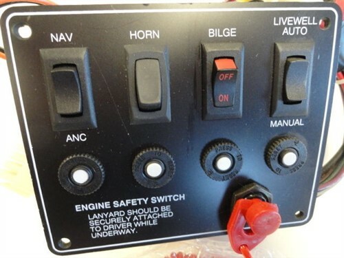 ENGINE SAFETY SWITCH / BREAKER PANEL W/ LANYARD BLACK 5 1/4" X 4 1/4 ...