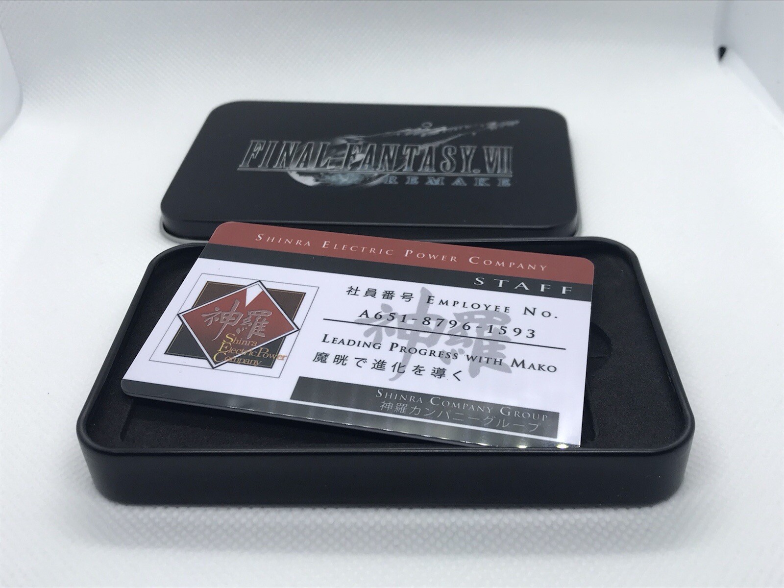 Final Fantasy VII Remake Shinra Electric Power Company ID Card With Tin ...