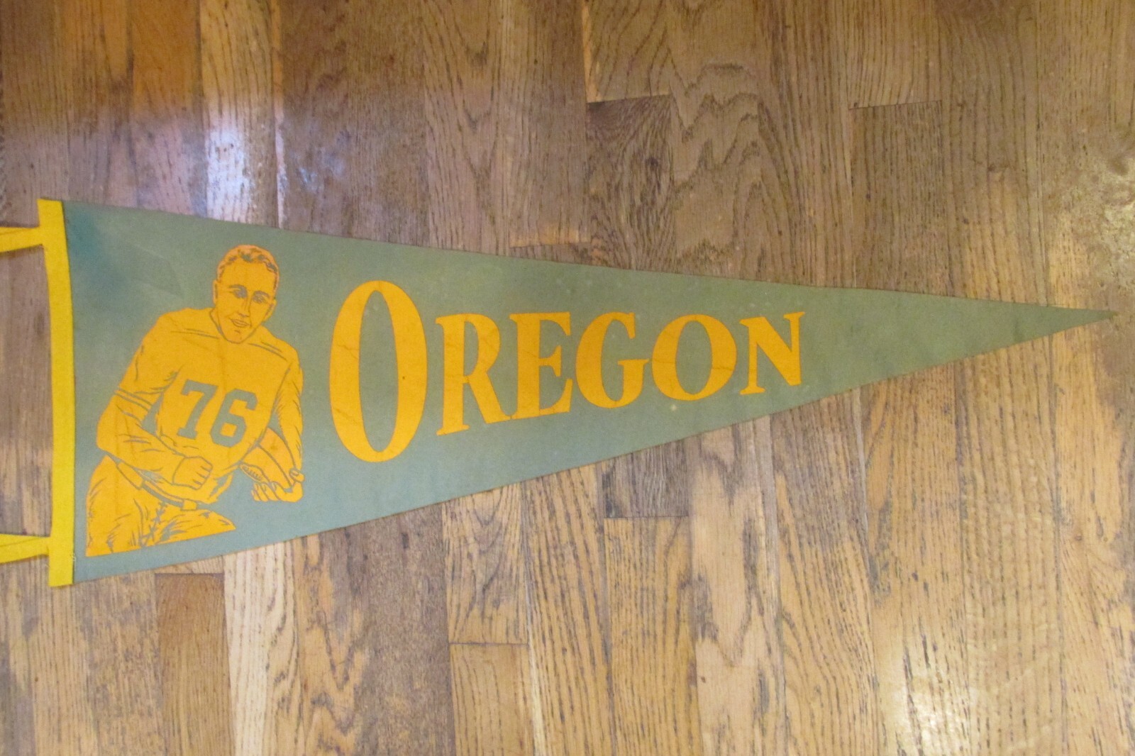VINTAGE (1950'S) UNIVERSITY OF OREGON FULL SIZE FOOTBALL PENNANT-NEW #1 ...