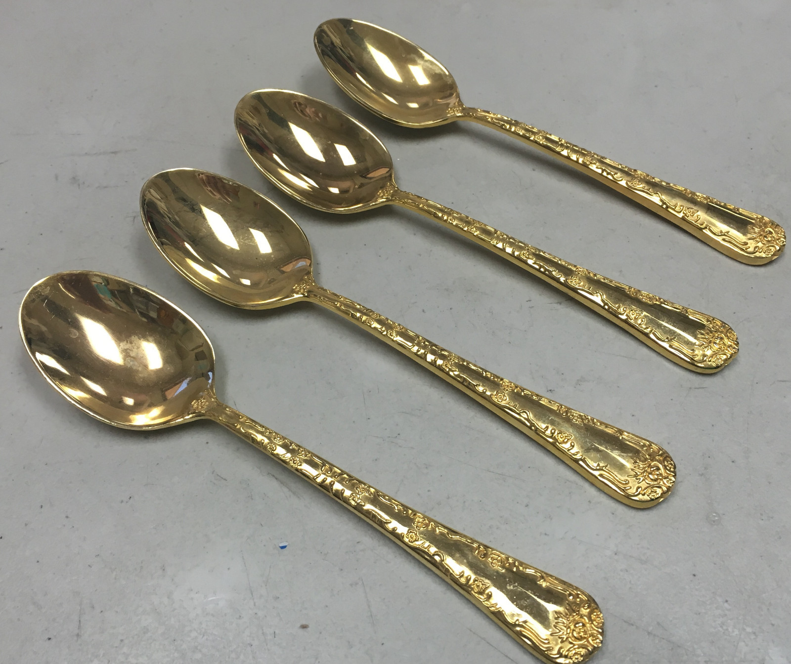 Wm Rogers IS Gold Stainless Golden Enchanted Rose 4 Oval Soup Place ...