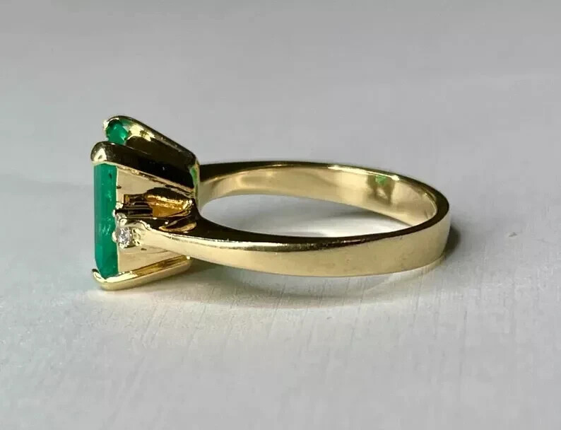 Natural Green Emerald Women's Ring 14k Real Yellow Gold Round Genuine ...